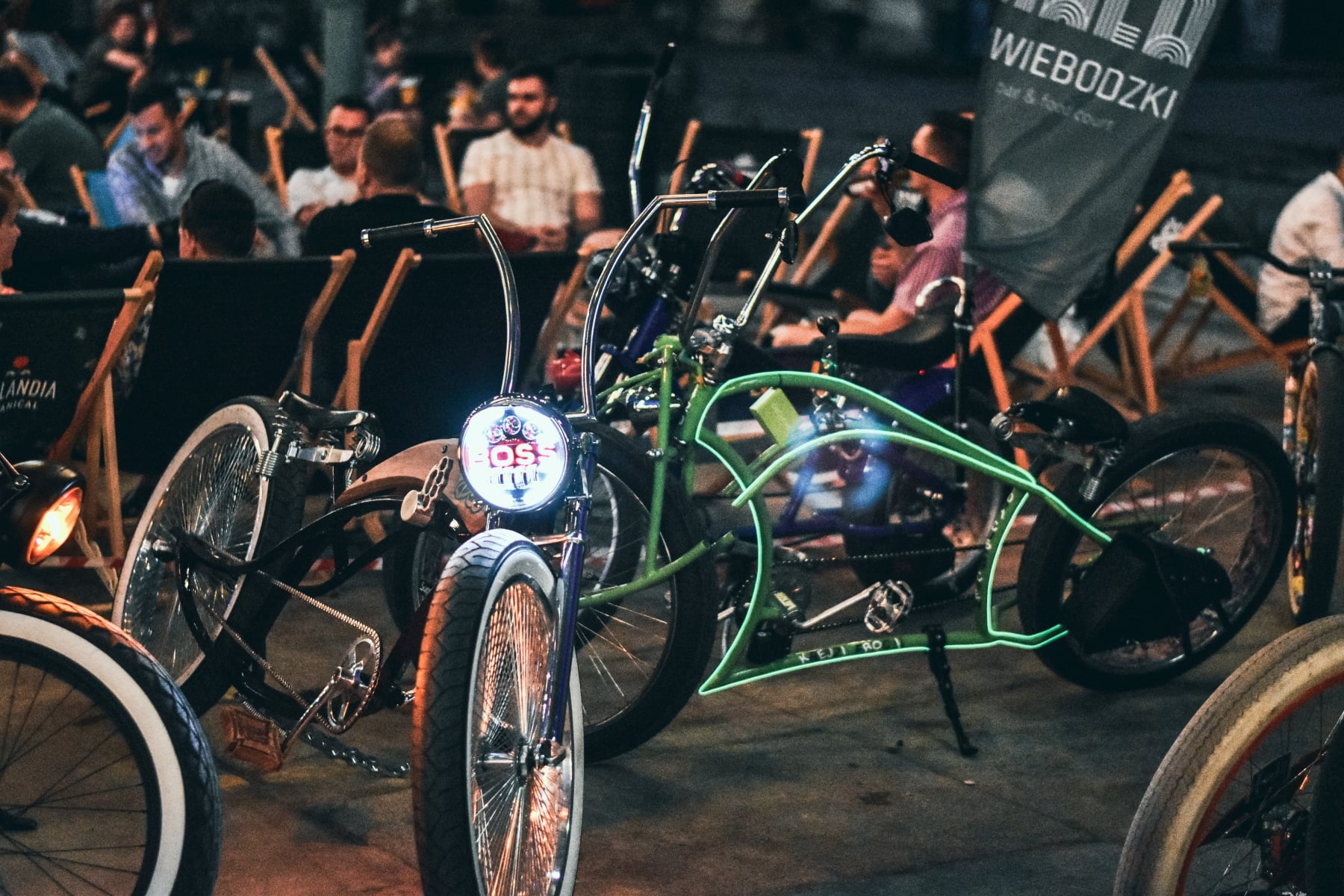 Rower jak Harley Davidson. Ta jazda jest typową "czilerką"- mówią fani ...