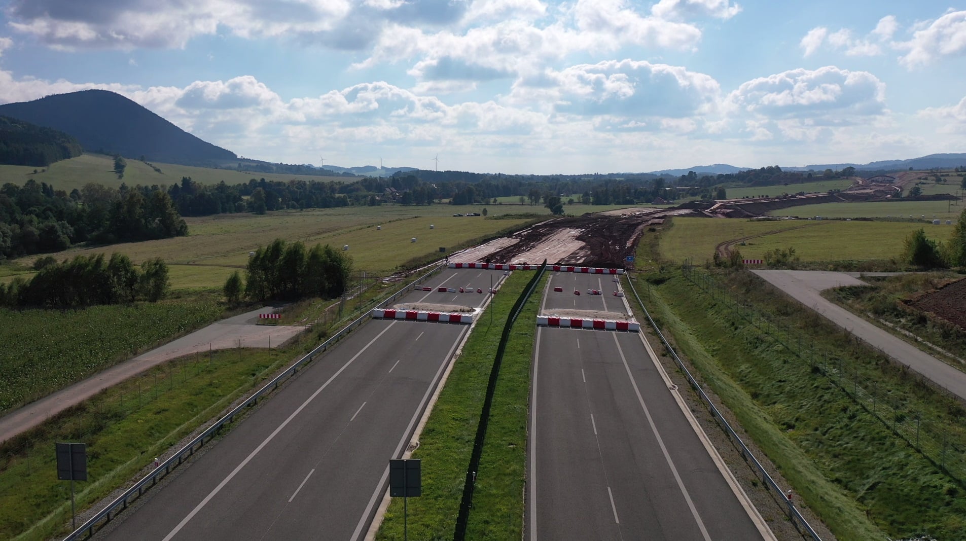 Kiedy czeska autostrada D11 połączy się z trasą S3? Tak wyglądają ...